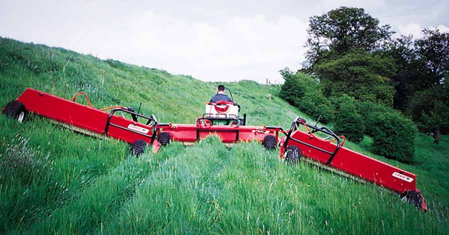 LOGIC | CTF Towed Weed Wiper