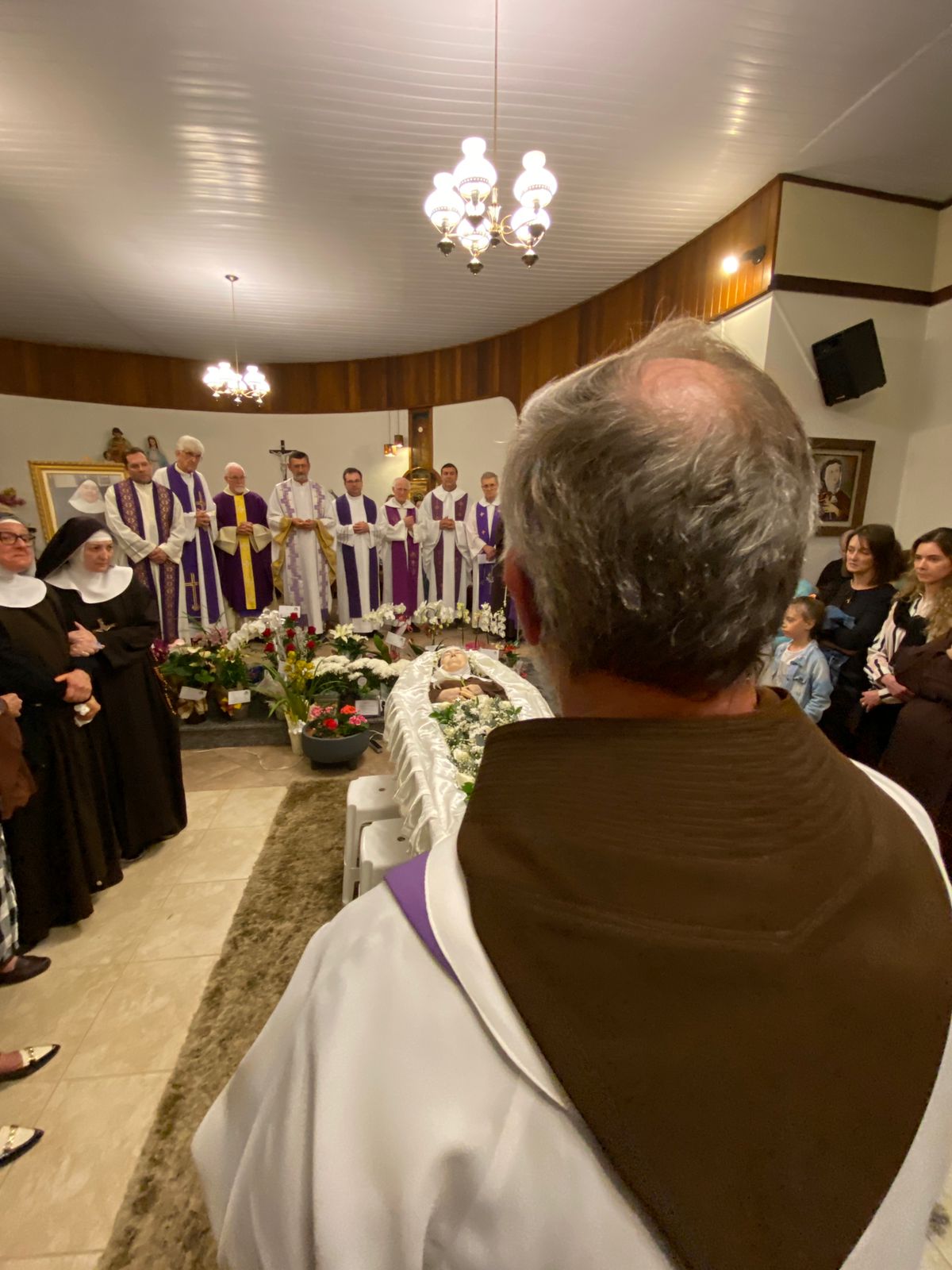 Celebração de corpo presente da Irmã Maria Bernada