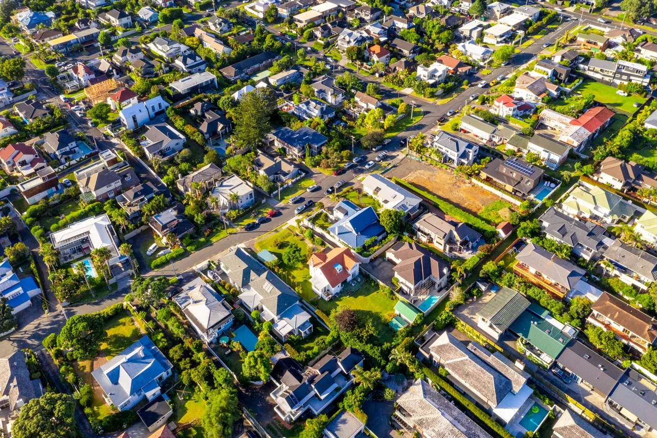 What to Expect for Singaporean Investors in New Zealand’s Thriving ...