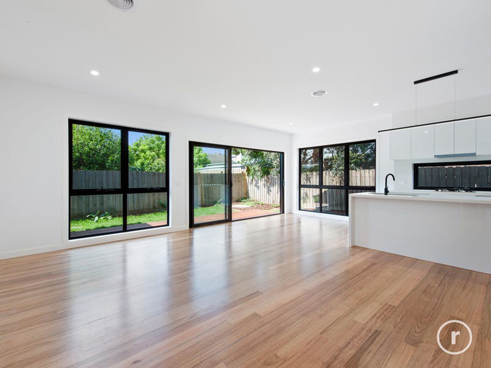 Lease - Realco Agents