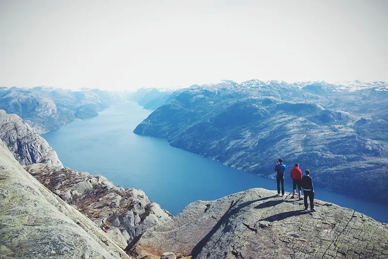 How to Lead & Grow Better Teams. A Team Canvas Exercise