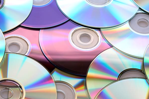How to recycle old CDs and DVDs | Little Aussie Communities