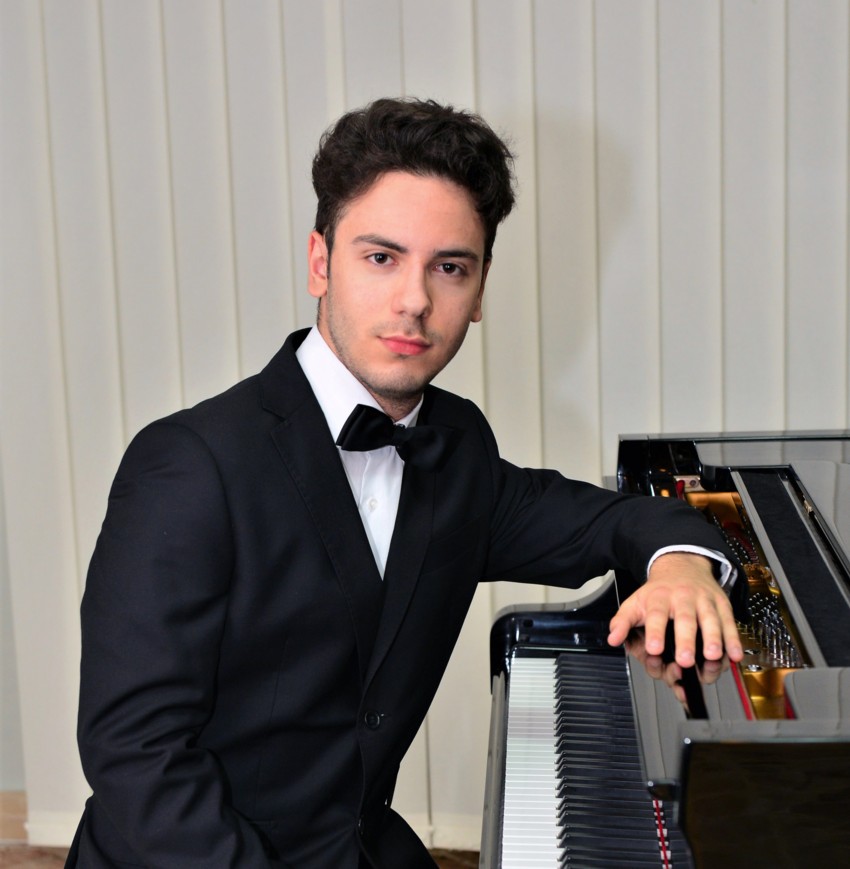Piano solo: Roberto di Napoli (Italia) | Sep 28, 2024