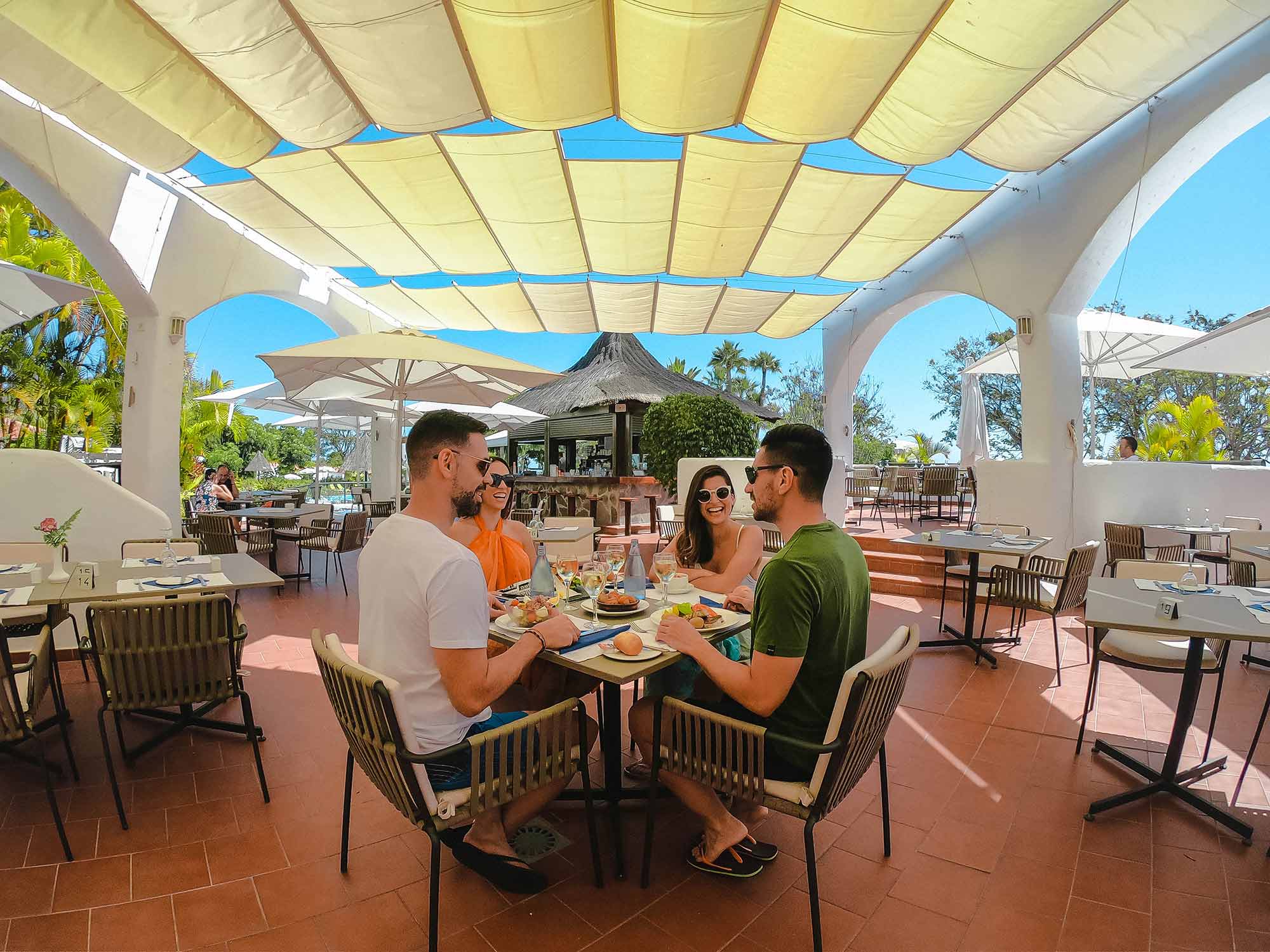 Restaurante Barbacoa Piscina | Hotel Jardin Tecina