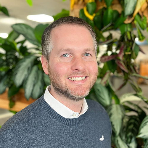 Simon Chambers | Fred. Holidays