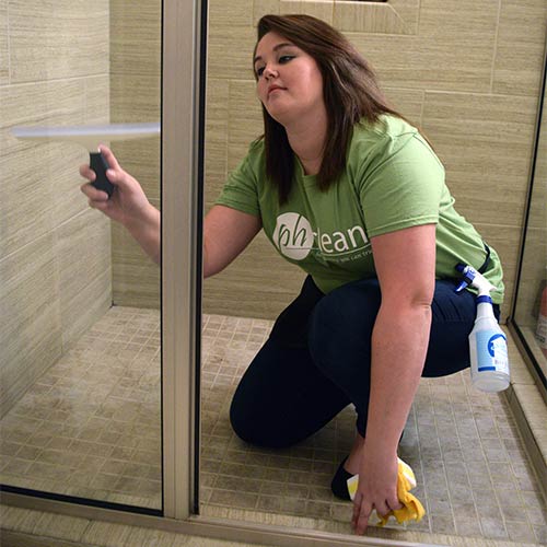 Expert House Cleaning Services Near Me in Ankeny | phClean