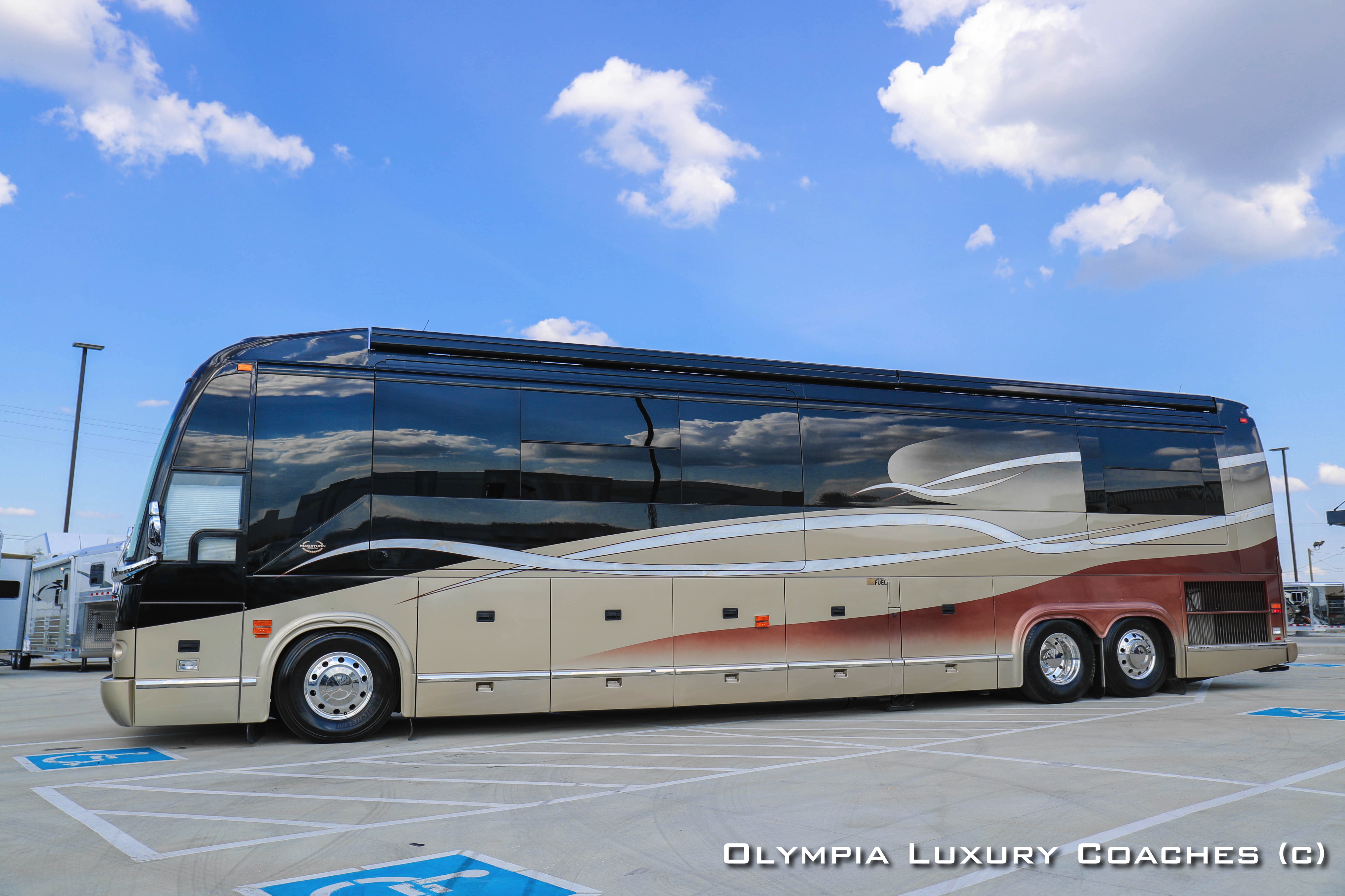 2006 Prevost H3-45 Marathon Coach 0998 | - Olympia Luxury Coaches