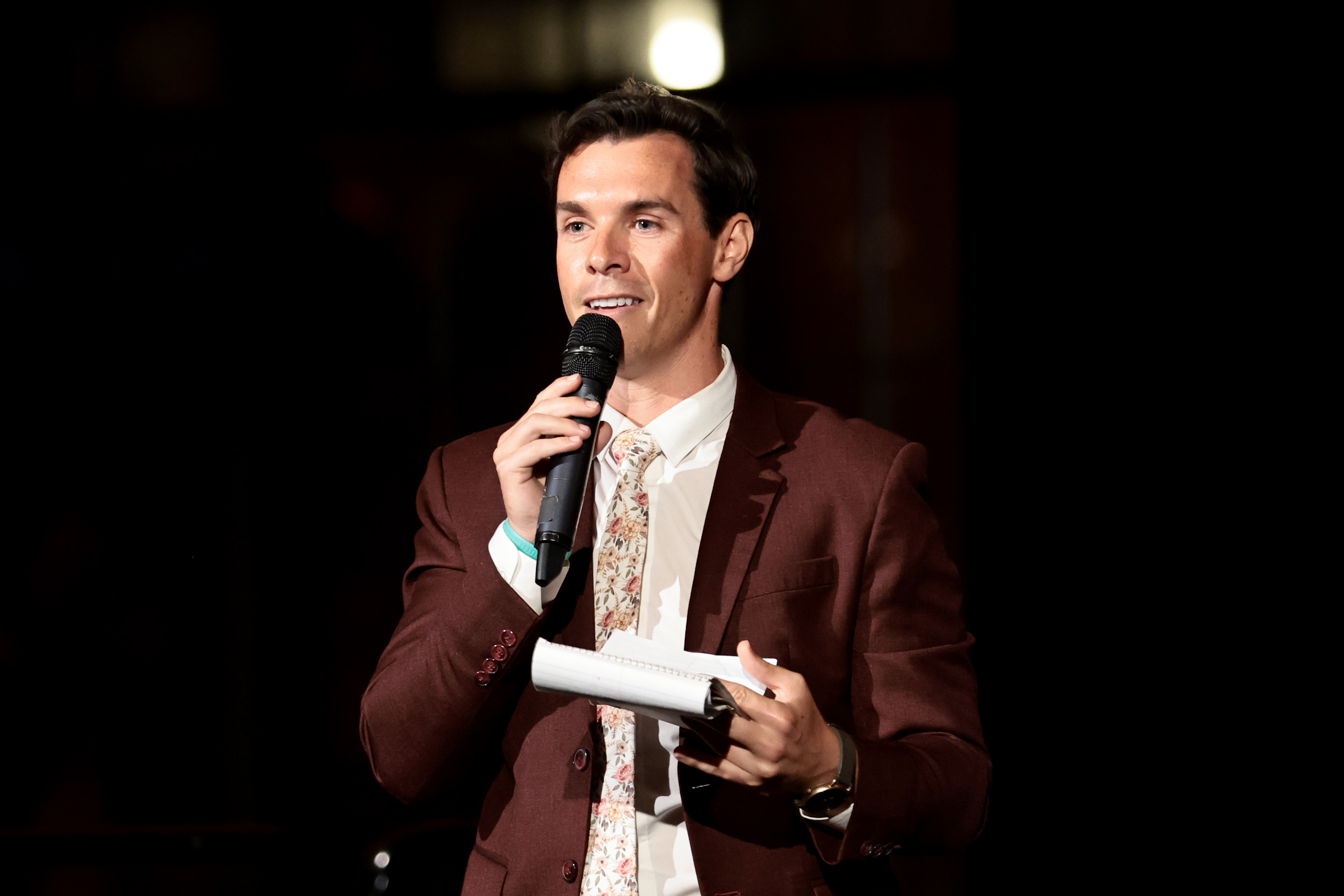 Summary of themes from the 2022 American Institute for Stuttering gala