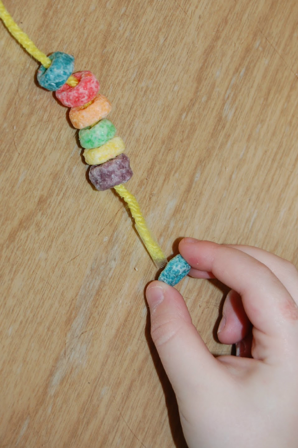 10 Sensory Play Ideas to Develop Motor Skills | Famly