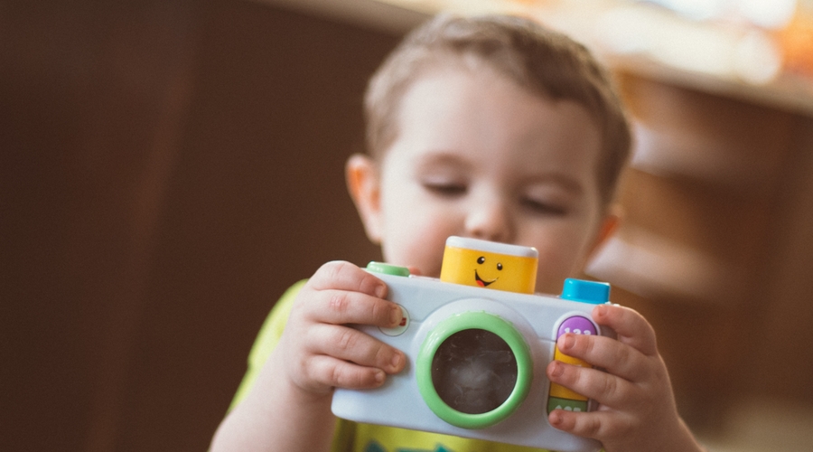 How to Write Better Observations in The Early Years | Famly