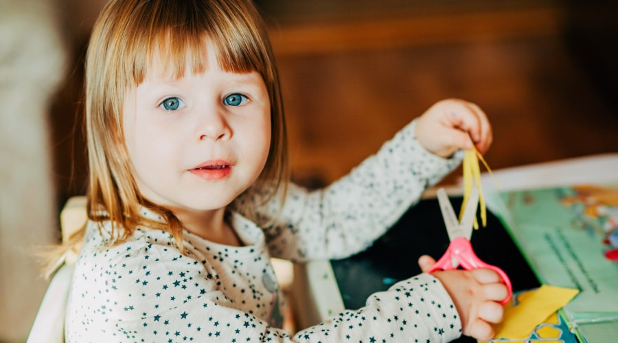 How to Approach Early Years Writing in the EYFS | Famly