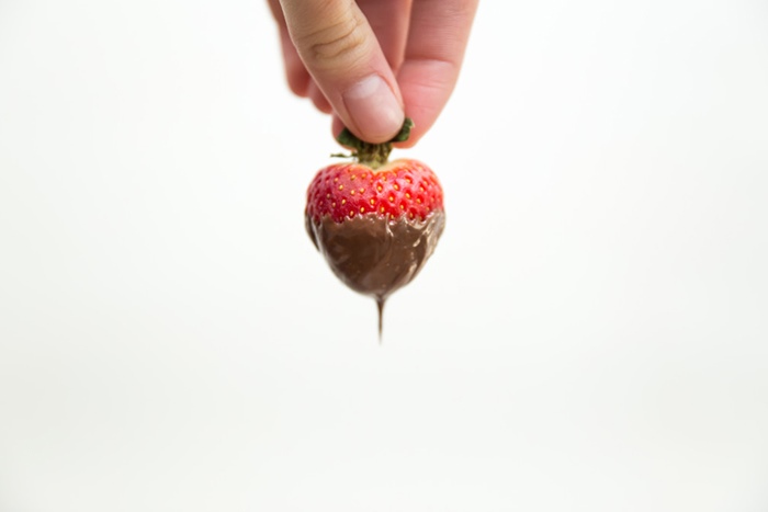 How To Use Chocolate During Sex For World Chocolate Day O School