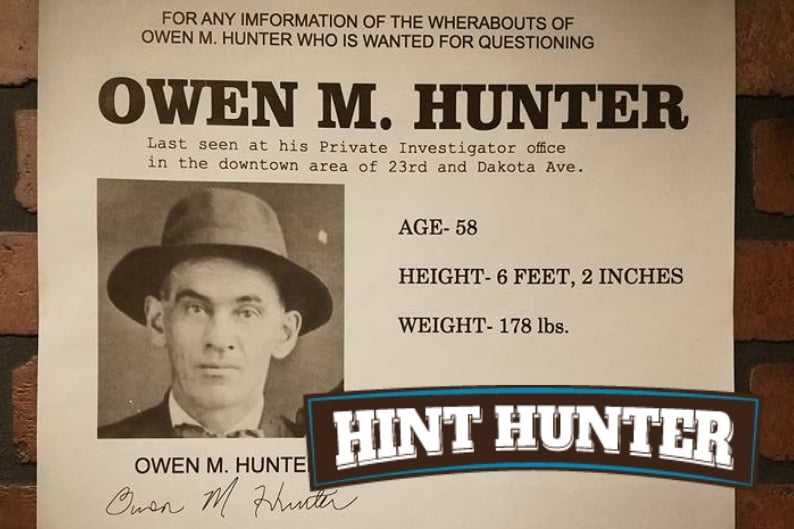 Hint Hunter Puzzle Rooms - Owen Hunter Room prop