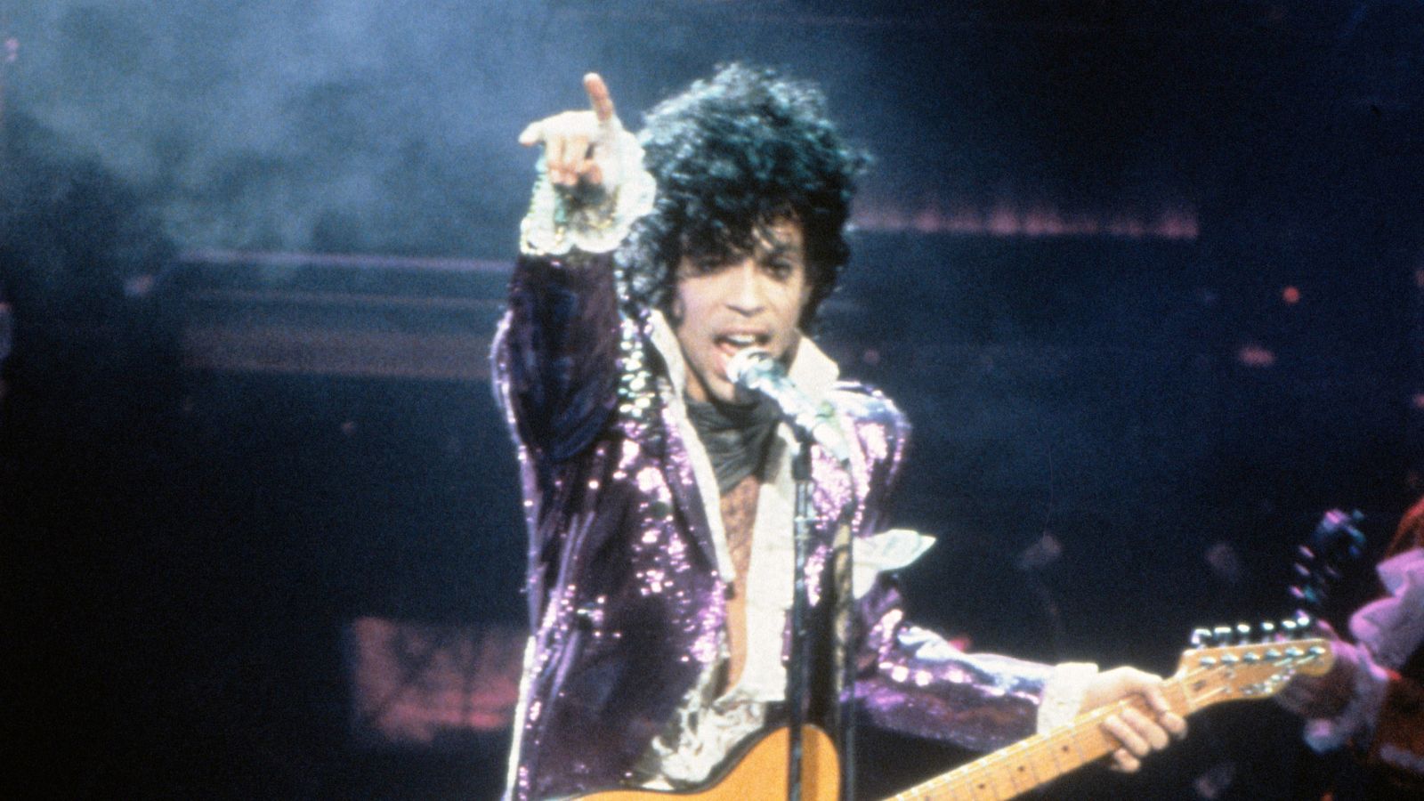 PRINCE’S Legendary Album and Film PURPLE RAIN To Have World Premiere ...