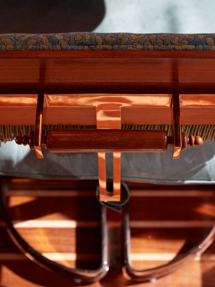 AvroKO — Reading Club & Seneca