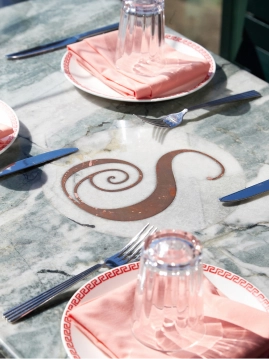 AvroKO — Reading Club & Seneca