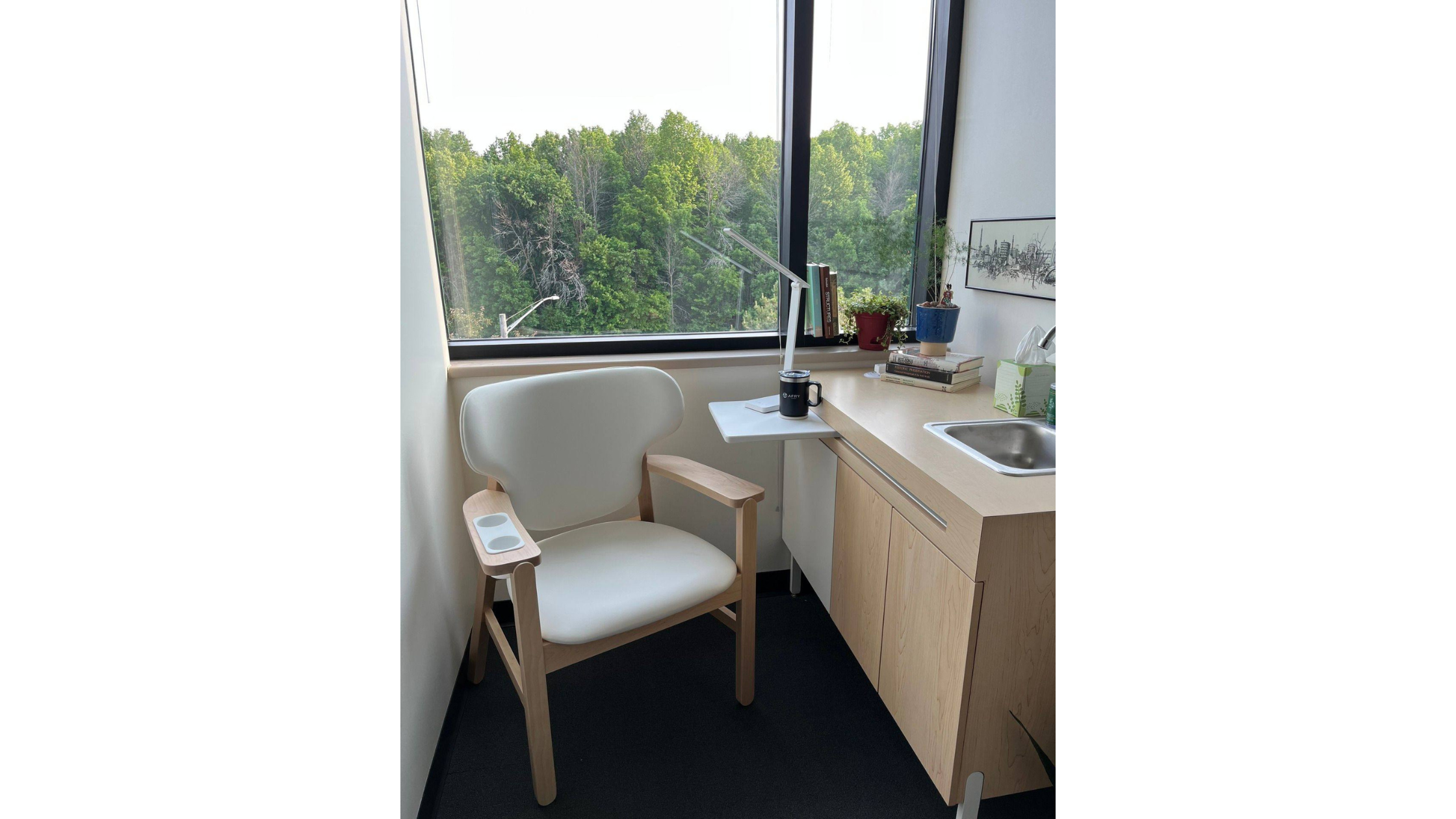 Why Every Business Needs A Pumping Chair To Enhance The Parenting ...