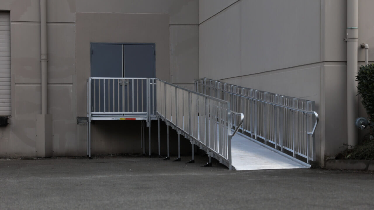 Warehouse Ramps and Platforms | EZ-ACCESS