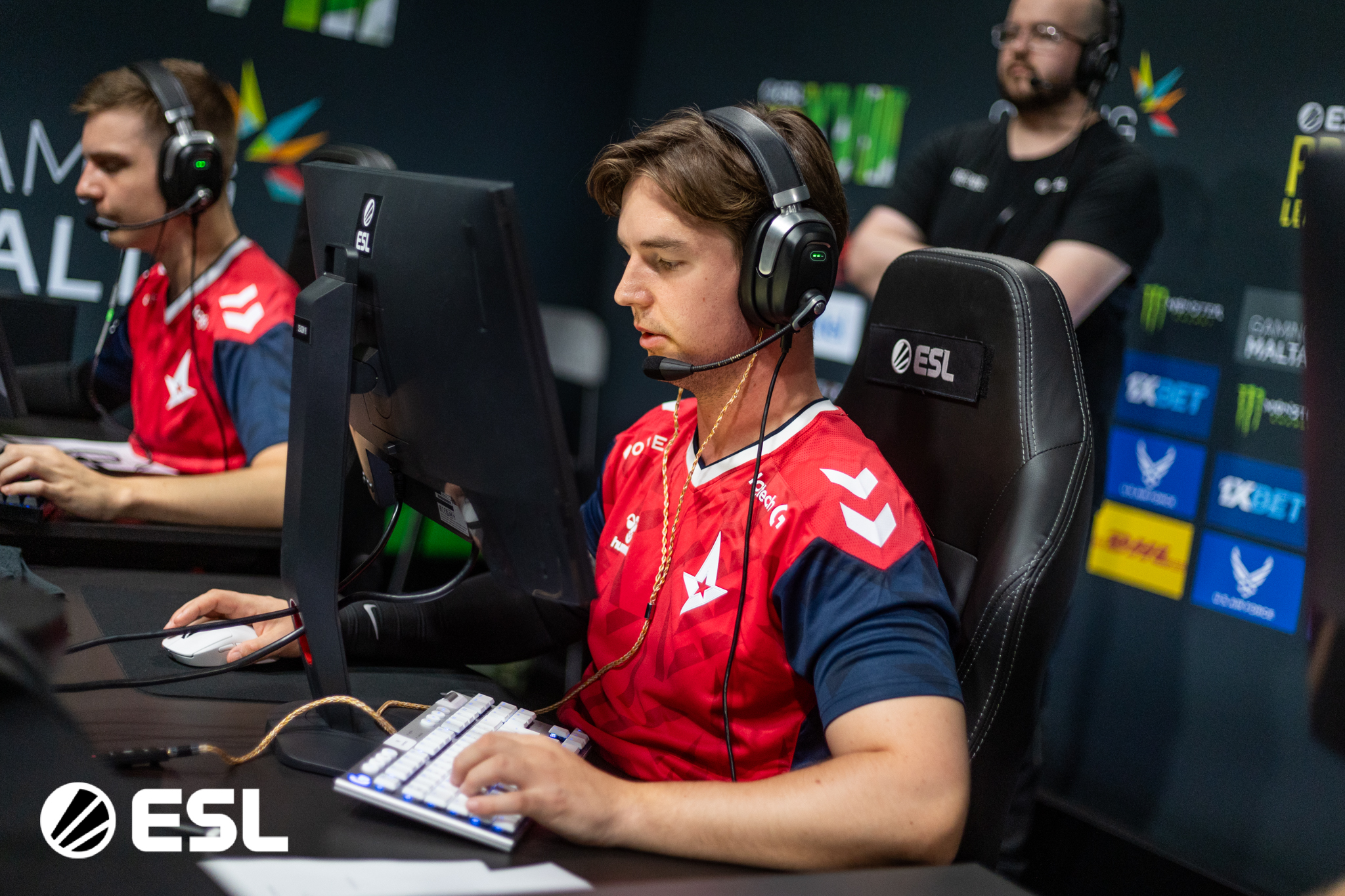 Revolutionizing the Meta, Becoming the Longest Reigning Team and dev1ce ...