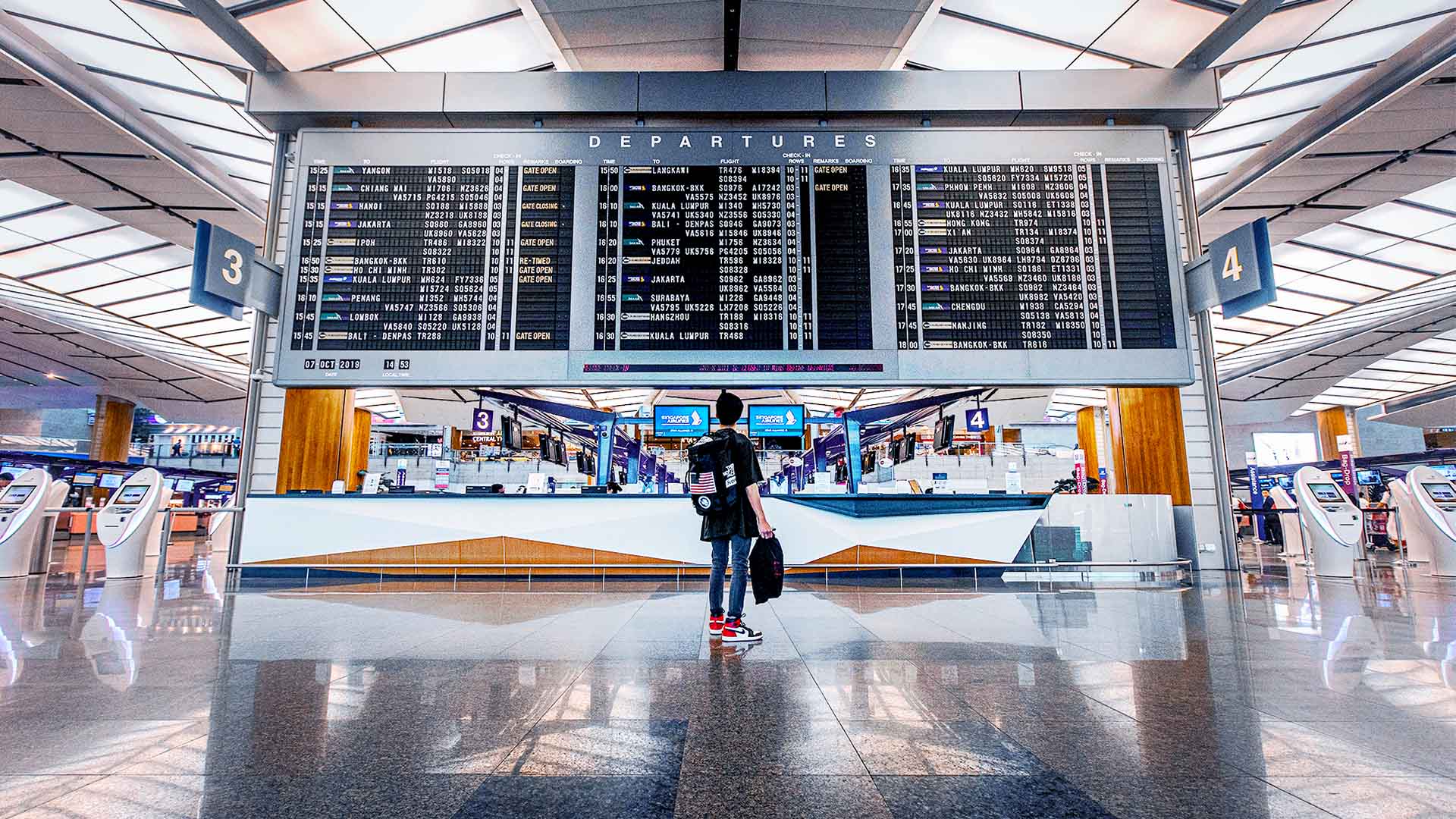 8 Ways to Save on Crew Travel Costs | Wrapbook