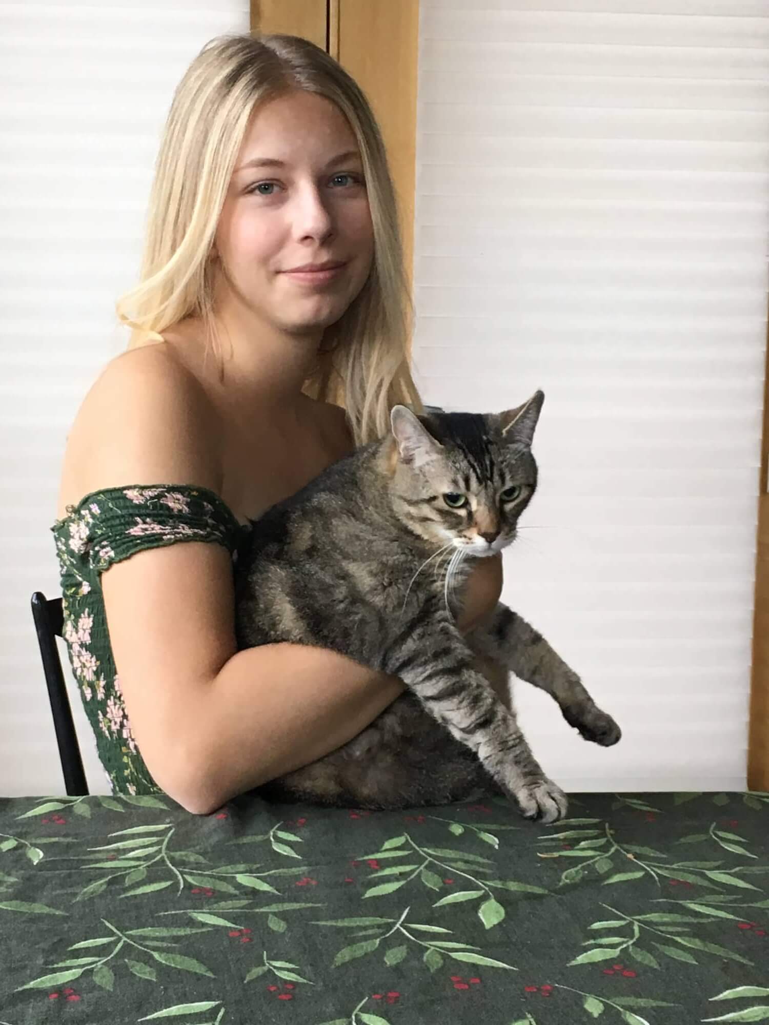 Leah Felt's Instagram, Twitter & Facebook on IDCrawl