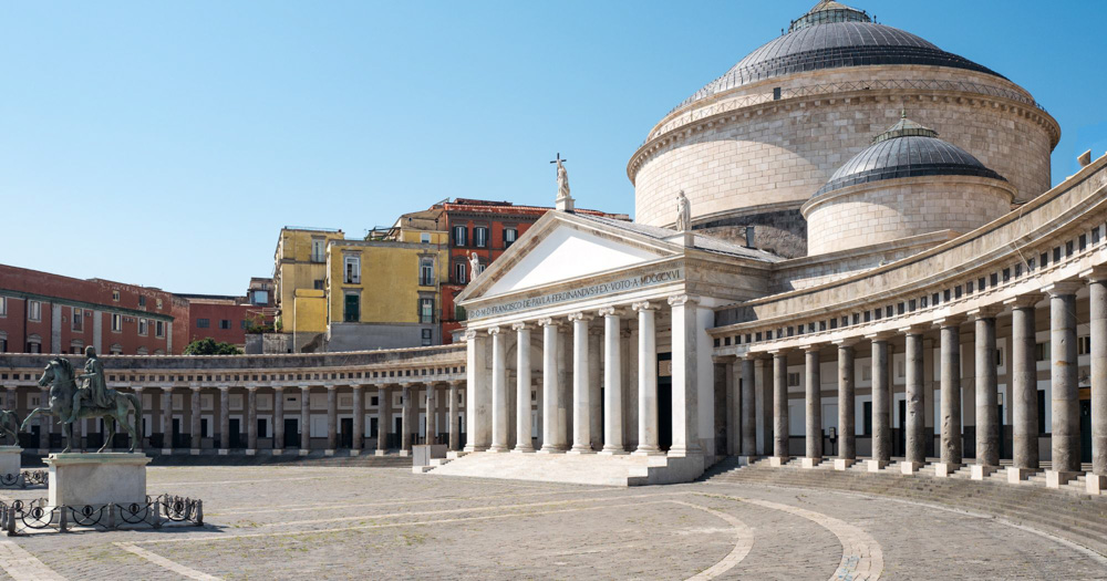 72 Hours in Naples, Italy: The Beautiful City at the Foot of a Volcano