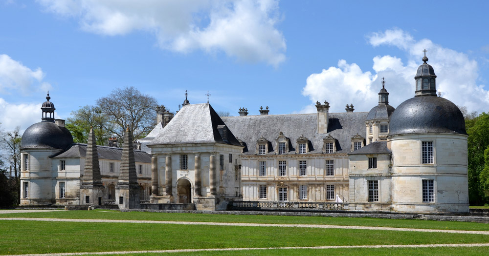 22 Most Stunning Castles in France for You to Visit