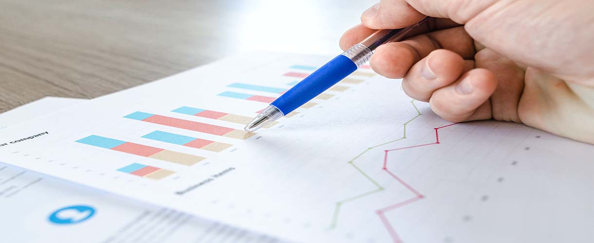 How can finance leaders improve working capital with spend analytics ...