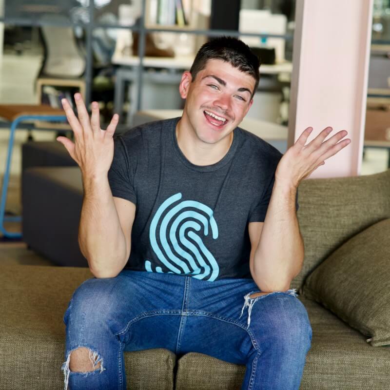 CROSSNET: From Childhood Friends to +$2M in Sales