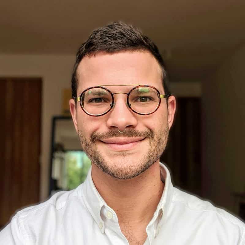 Raising $300k to Build a Marketplace Without a Focus on Revenue