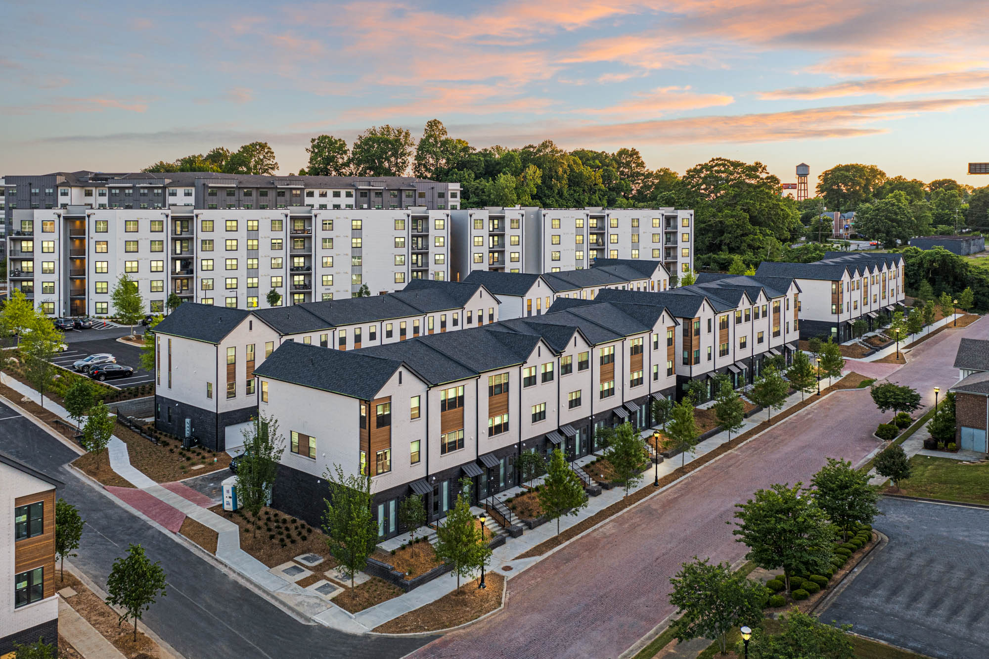 Apartments in Downtown Atlanta for Rent | Maverick | Home