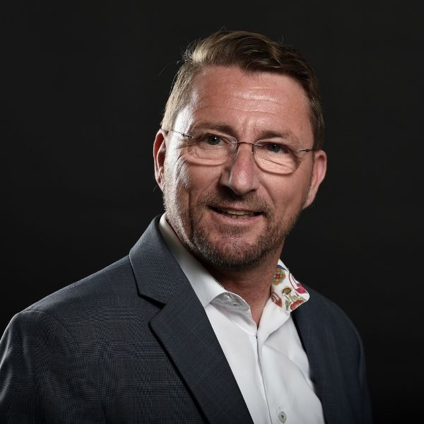 impactmedias - Kurbeln Sie Ihr Geschäft an