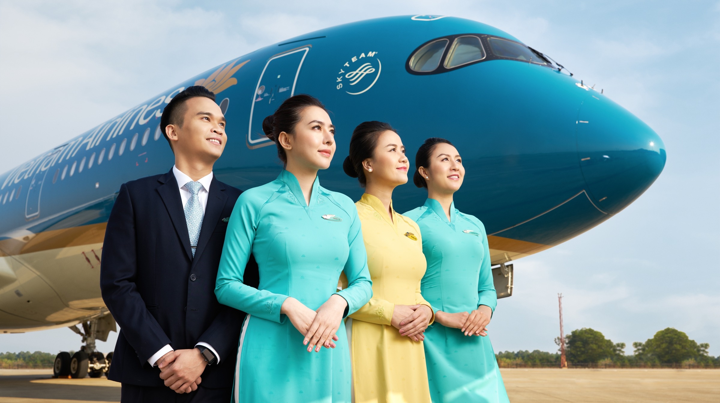 Vietnam Airlines brand refresh | The glorious golden lotus refreshed