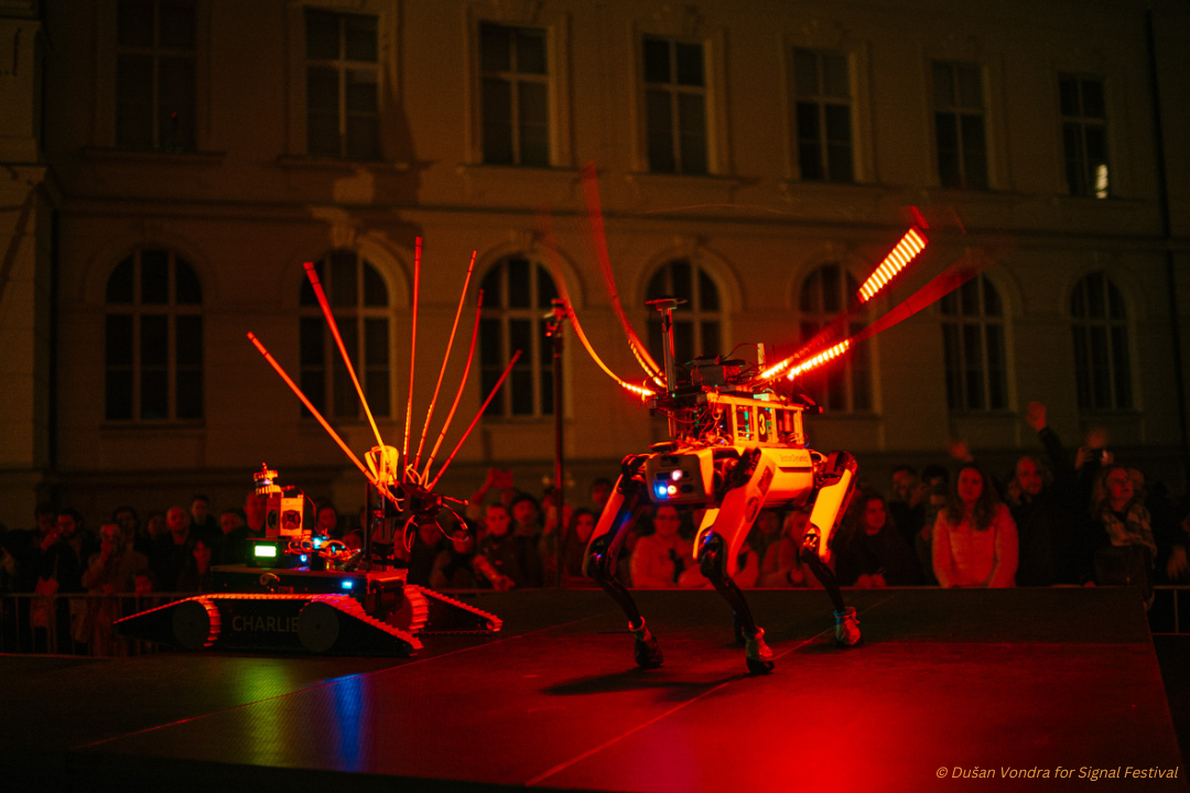 Our interactive installation Forum Robotum attracted 24,000 visitors ...