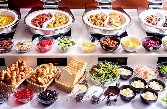 the b's Breakfast - the b hotels