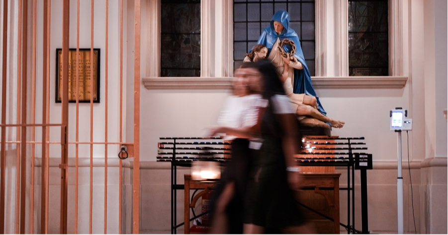 Nightfever - A light shines in the darkness