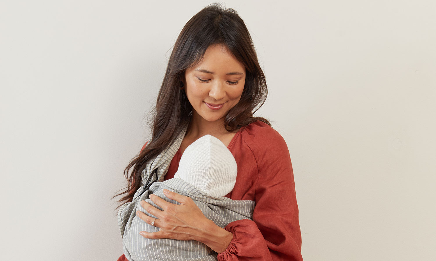 Tips On Breastfeeding & Bottle-Feeding Your Newborn | Kin Fertility