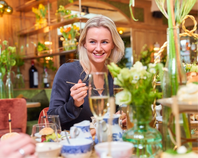 Contact - Bowling & Bistro Merlijn