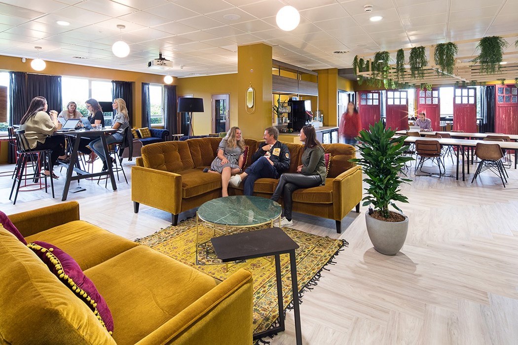 Best Companies | Cooper Parry Company Profile