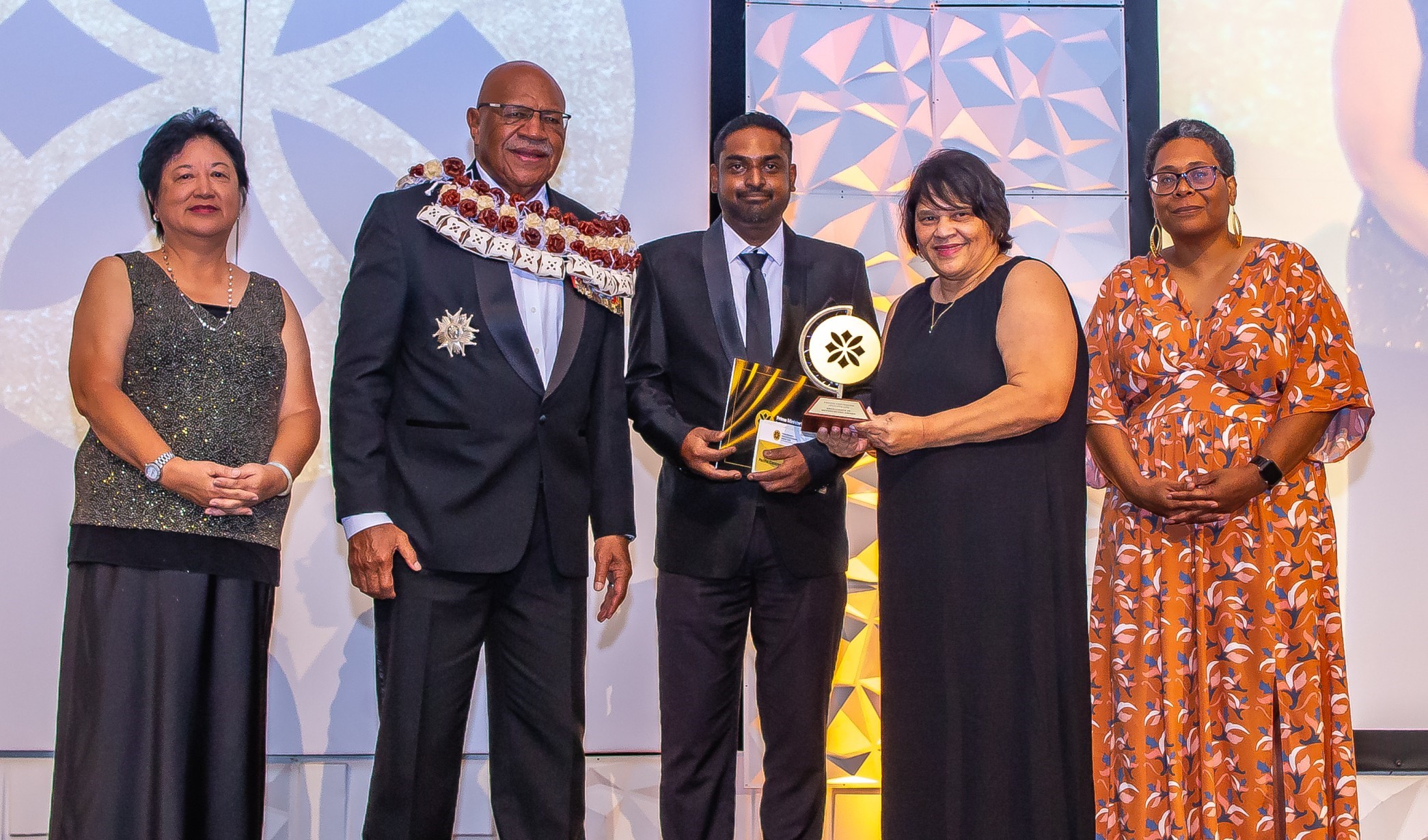 Pacific Centrecom wins inaugural outsourcing award