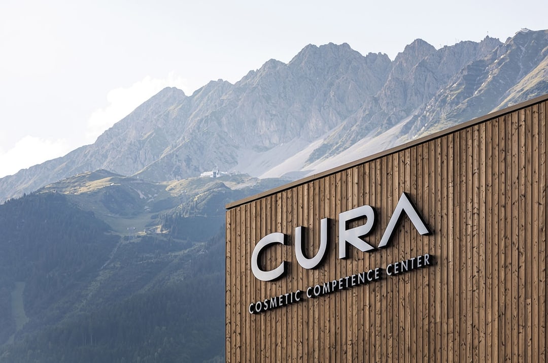 CURA COSMETICS GROUP | Unternehmensbereiche