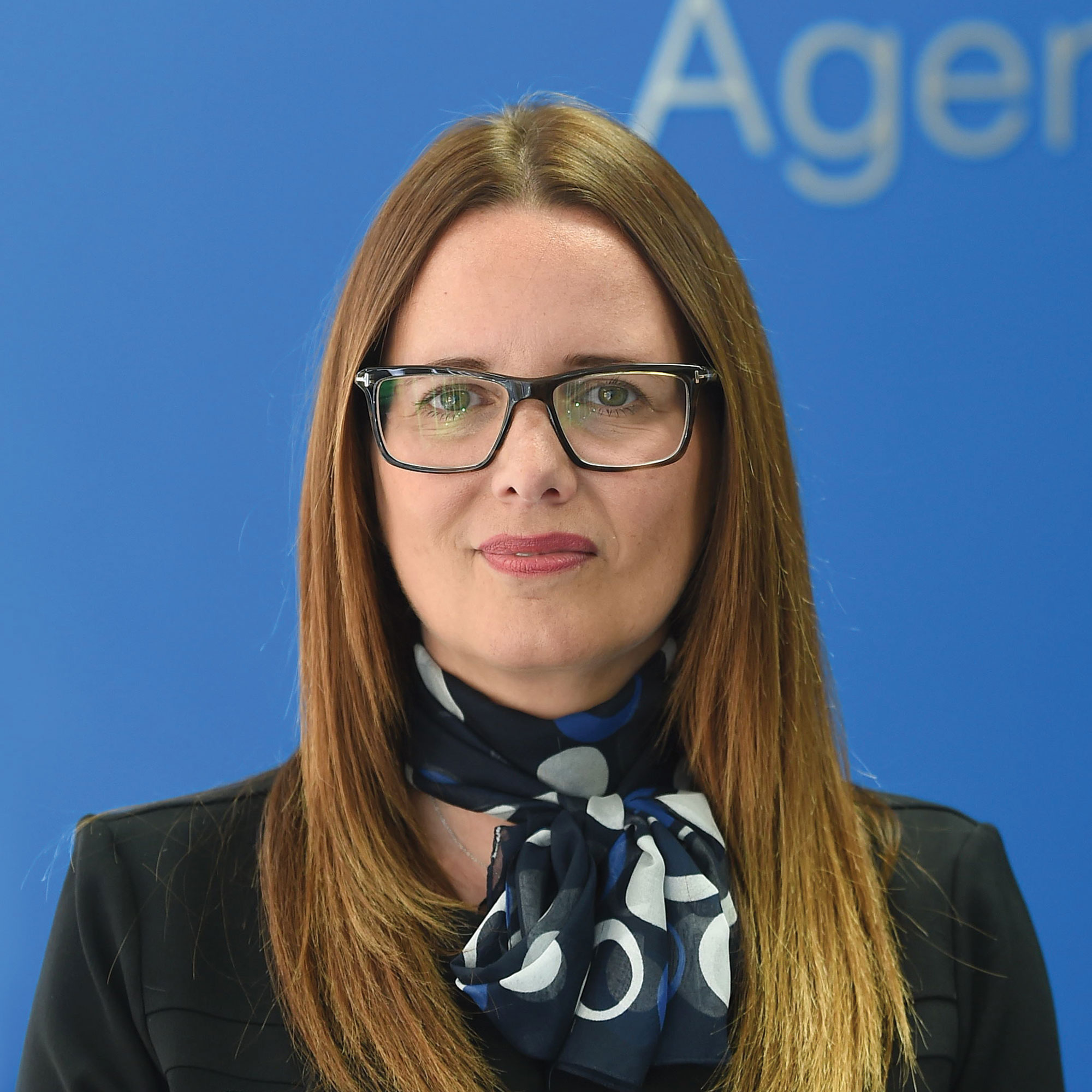 Lisa Robinson's Instagram, Twitter & Facebook on IDCrawl