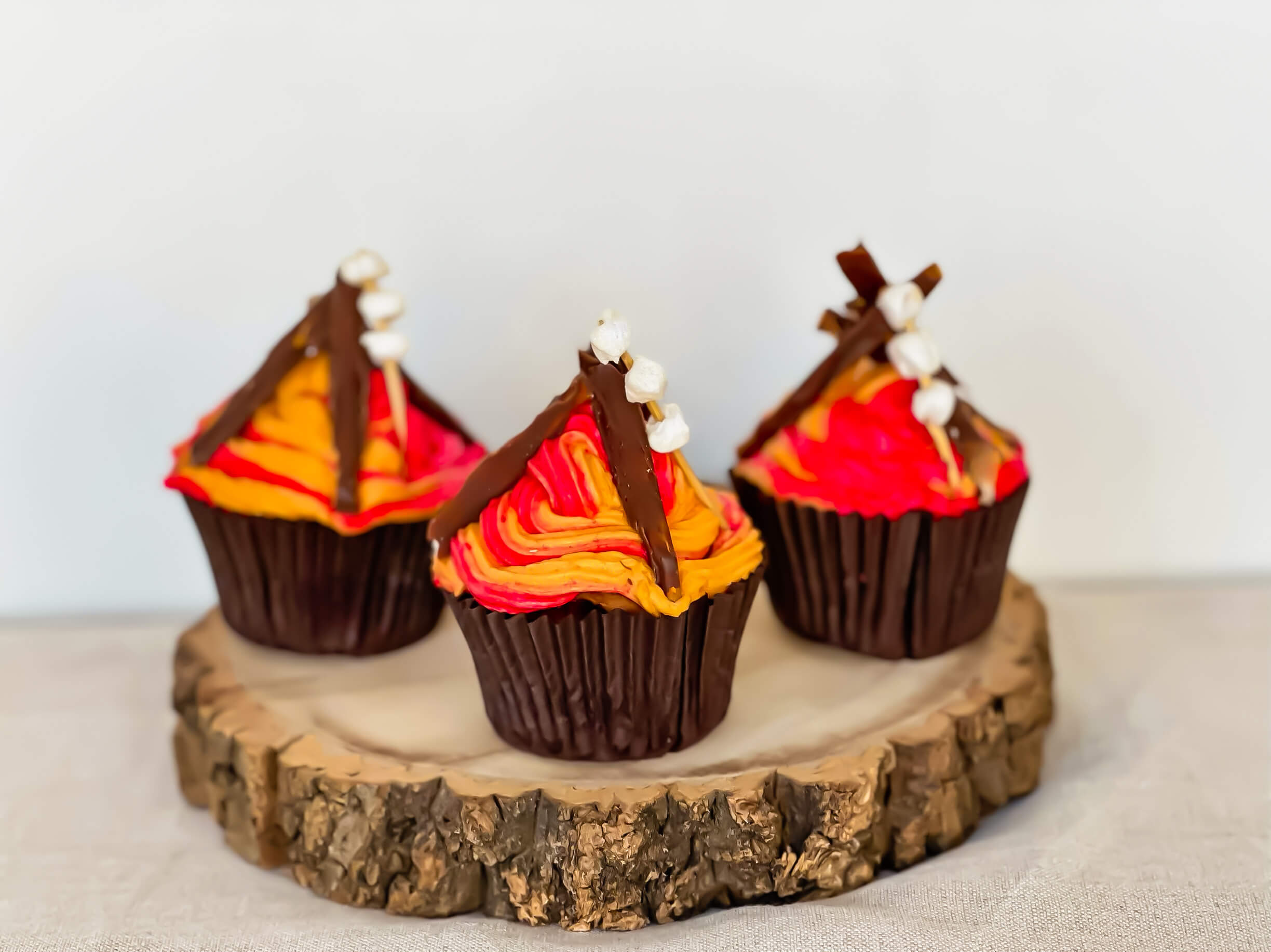 Bonfire Night Cakes: A Sweet Vegan Twist to Light Up Your Night ...