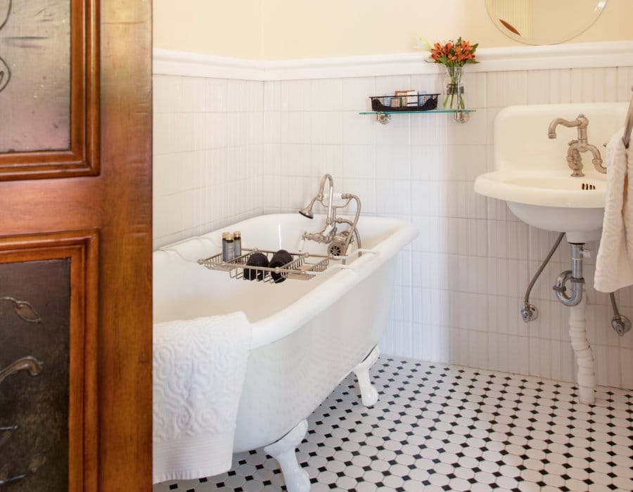 Rooms & Suites | Chamberlin Inn