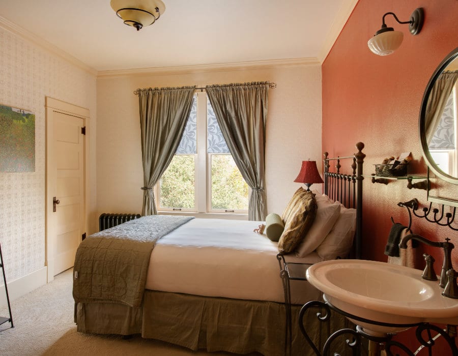 Rooms & Suites | Chamberlin Inn