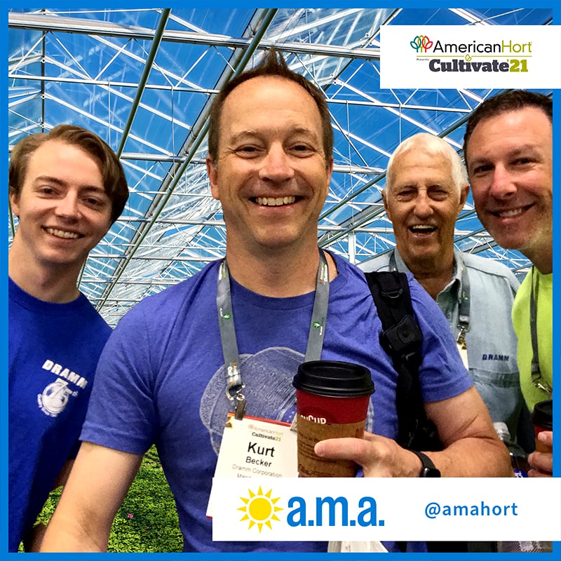 Selfie Station: Modern Selfie Stand And Photo Booth Rentals