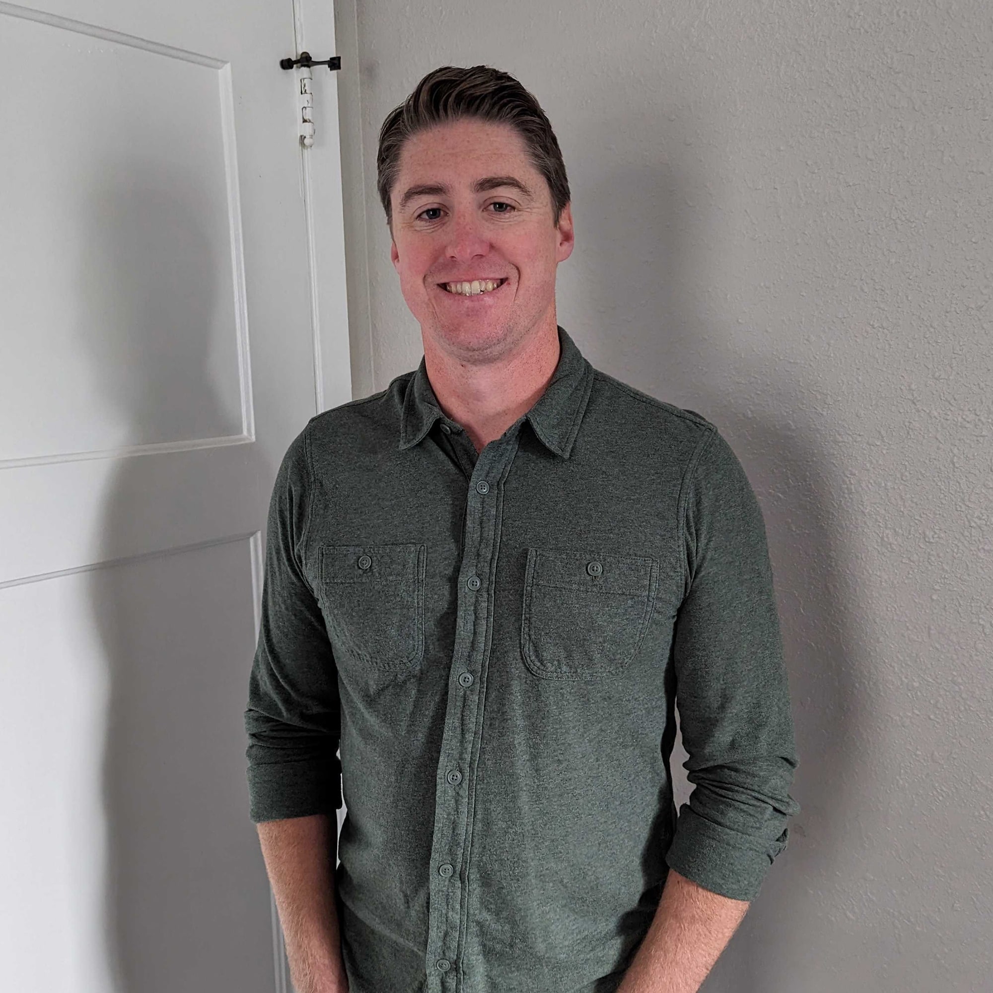 Professional Headshots Online | Take Your New Online Headshot Today