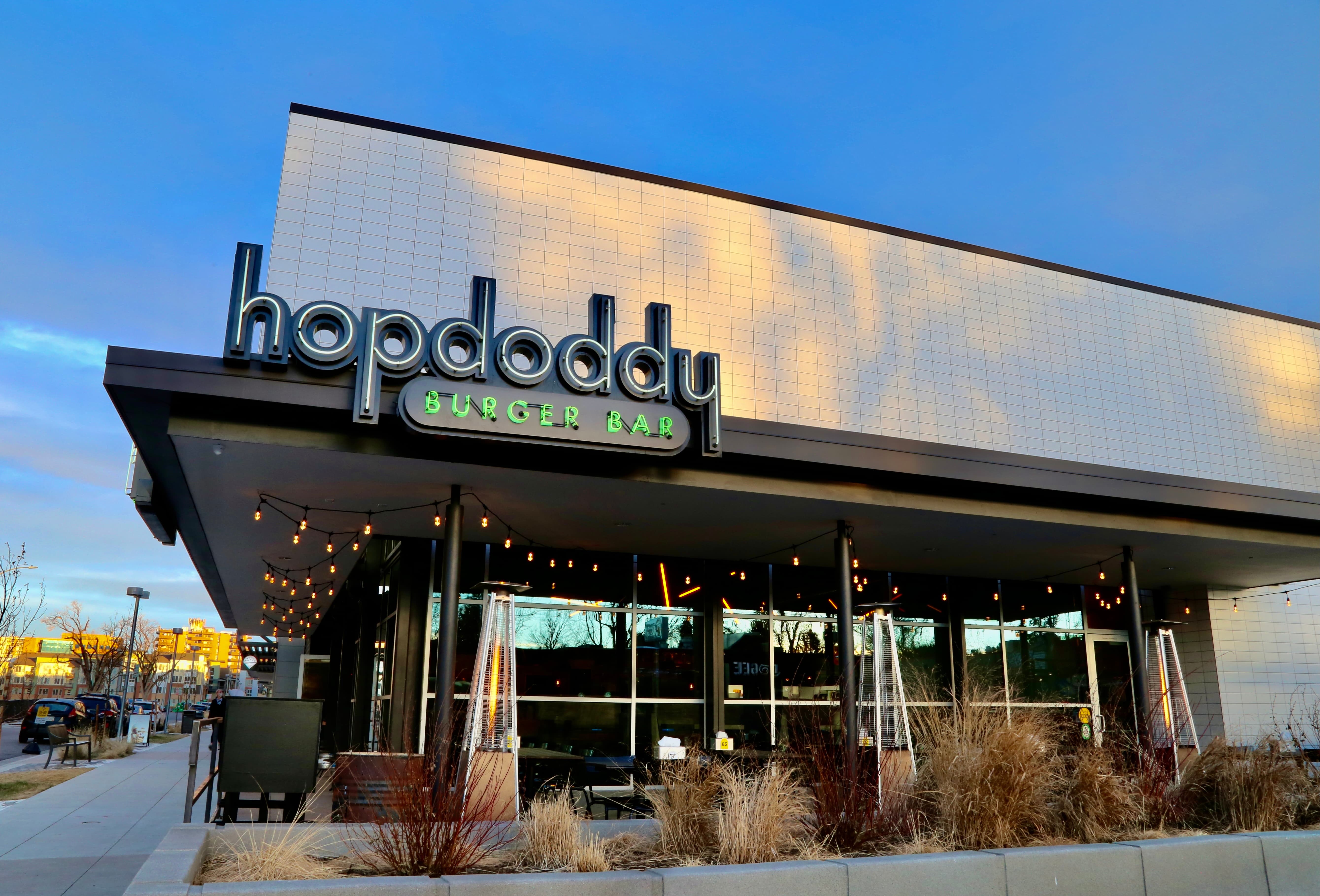 Hopdoddy Burger Bar | Burgers in Denver | 9th & Co