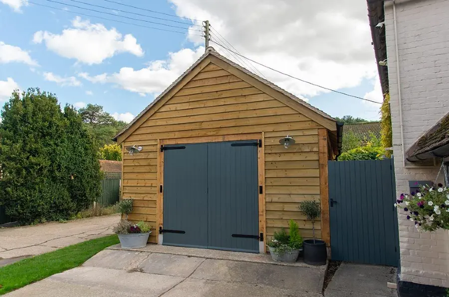 Single Bay Oak Framed Garage | Bespoke Oak Framed Garages