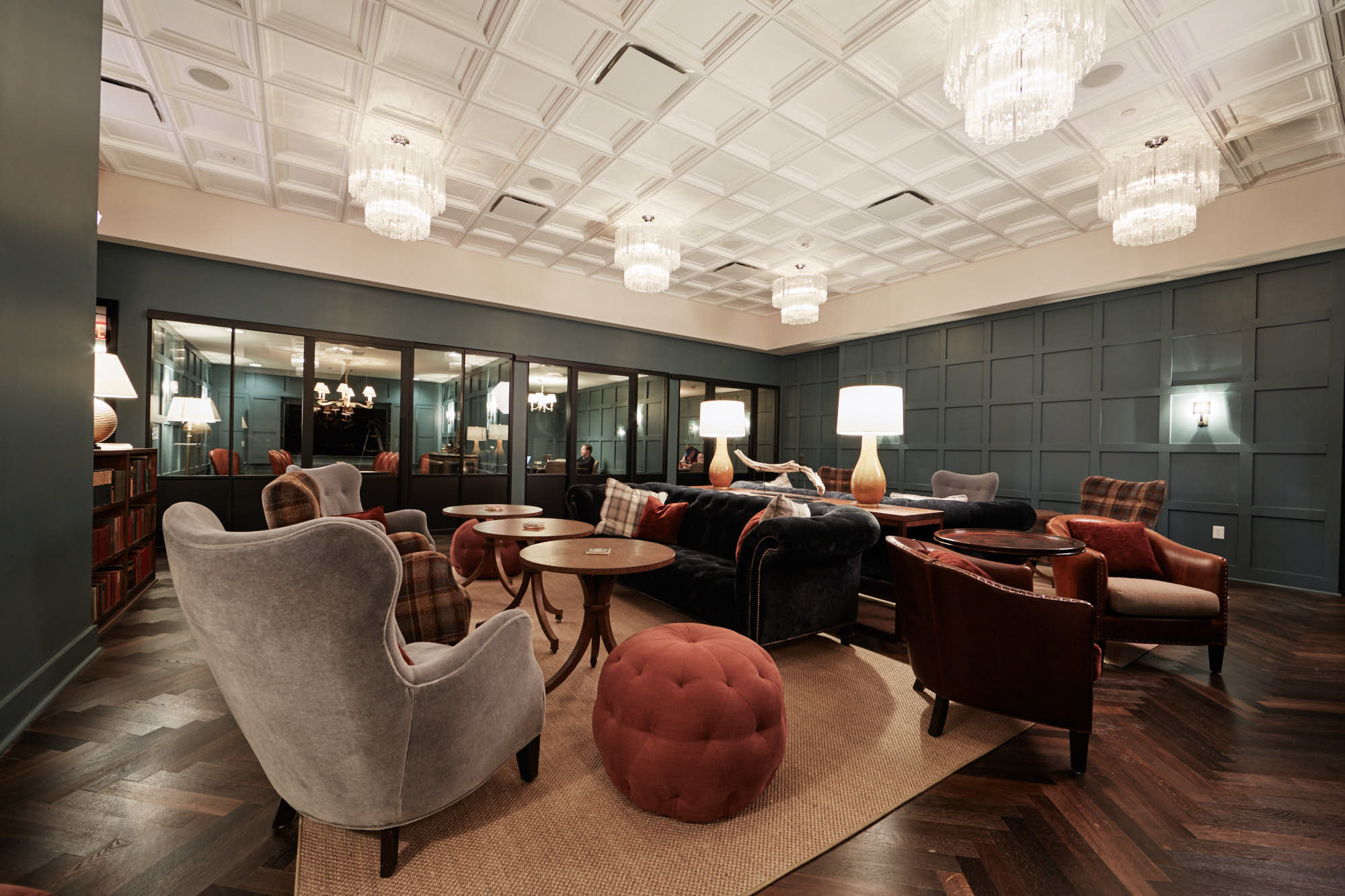 Cincinnati Rookwood | The Drawing Room